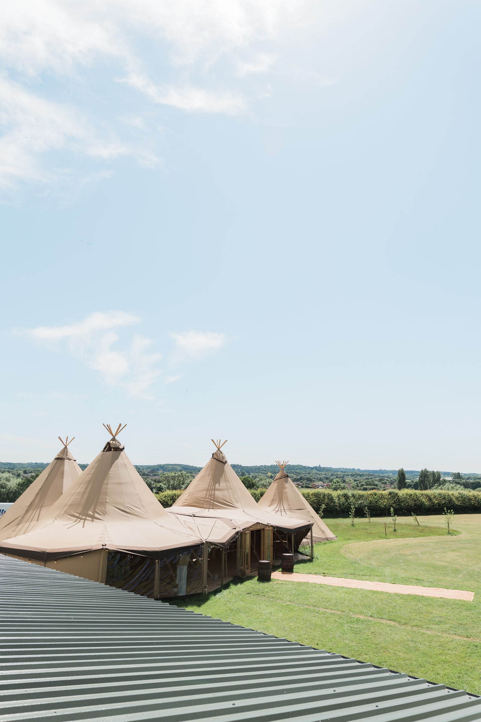 Tipi Wedding Pictures & Gallery - Warwickshire - Sheepy Meadows Weddings