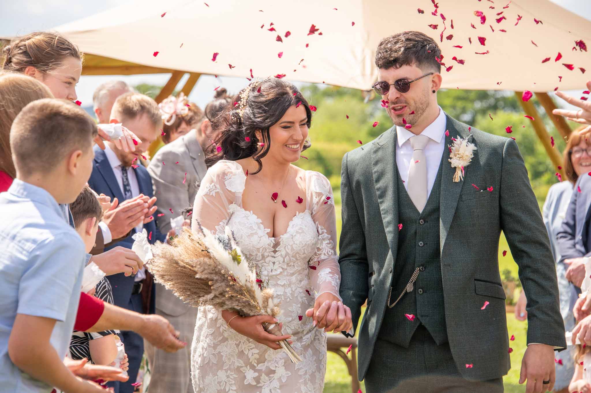 Testimonials - Sheepy Meadows Weddings